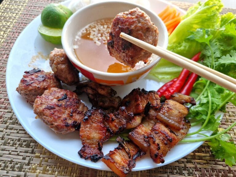 Bun Cha Hanoi: Experience Authentic Vietnamese Flavors